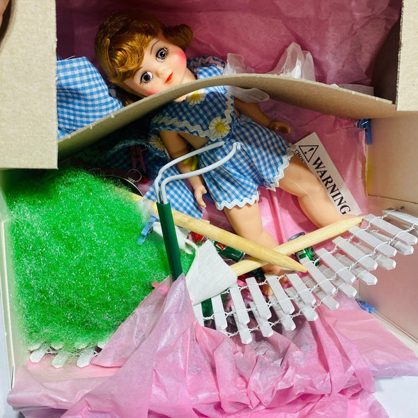 Madame Alexander Wendy's Best Friend Maggie 79401 7" Doll W/ Box, Acce ...